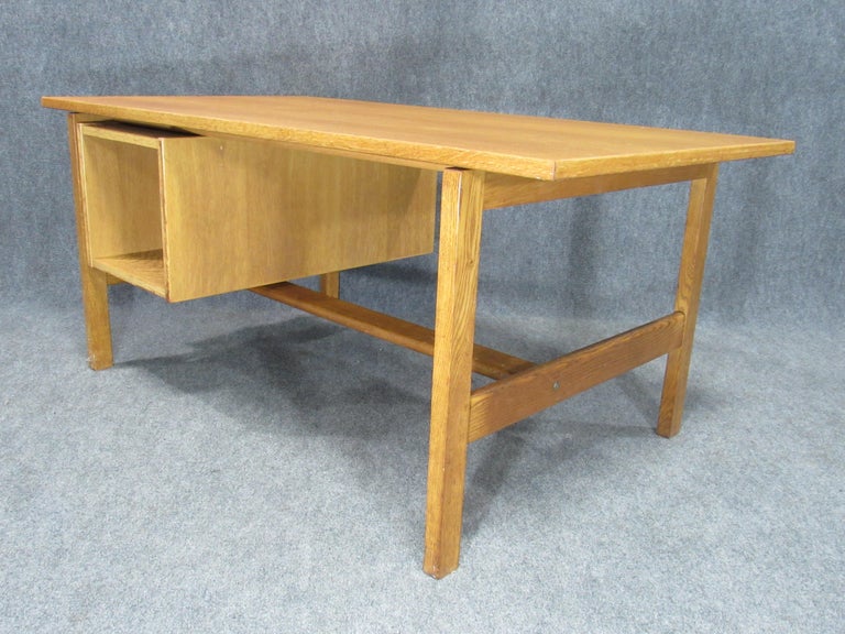 Midcentury Danish Modern Model 156 Oak Desk by Hans Wegner for GETAMA ...