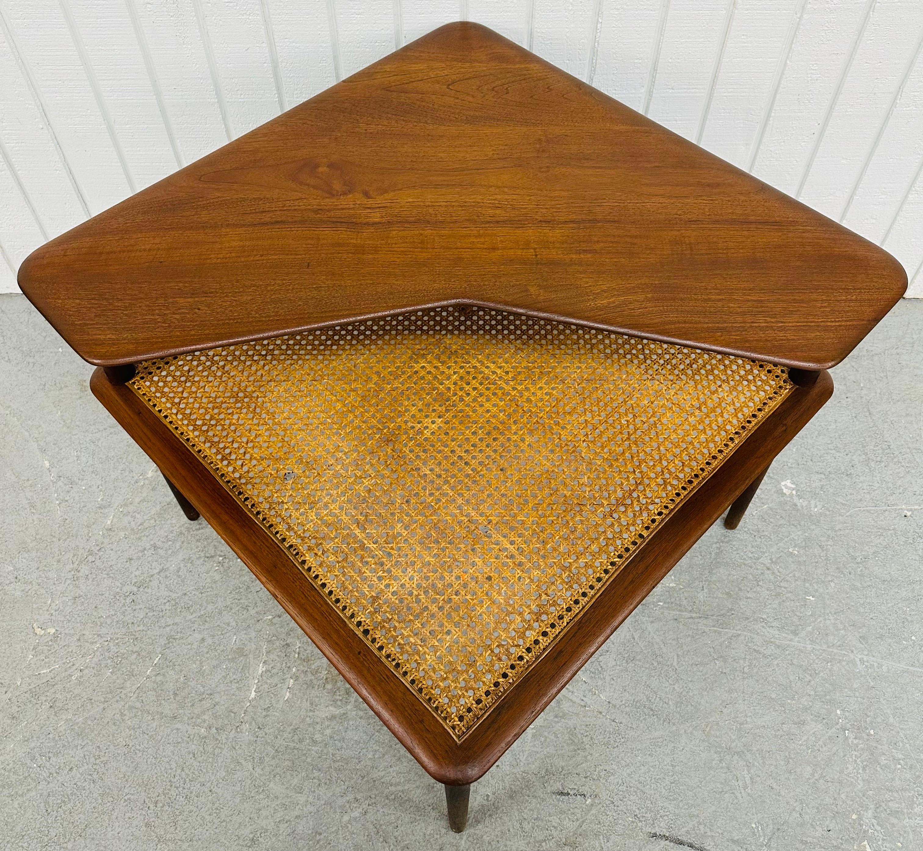 Mid-Century Danish Modern Teak Corner Table For Sale at 1stDibs