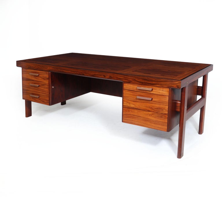 Danish Rosewood Desk by Arne Vodder for Sibast For Sale at 1stDibs