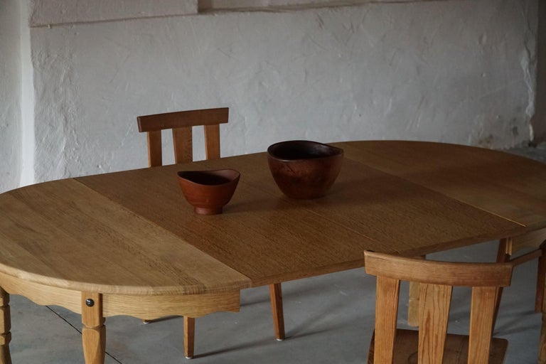 Mid Century Danish Round Dining Table in Solid Oak with Two Extensions ...