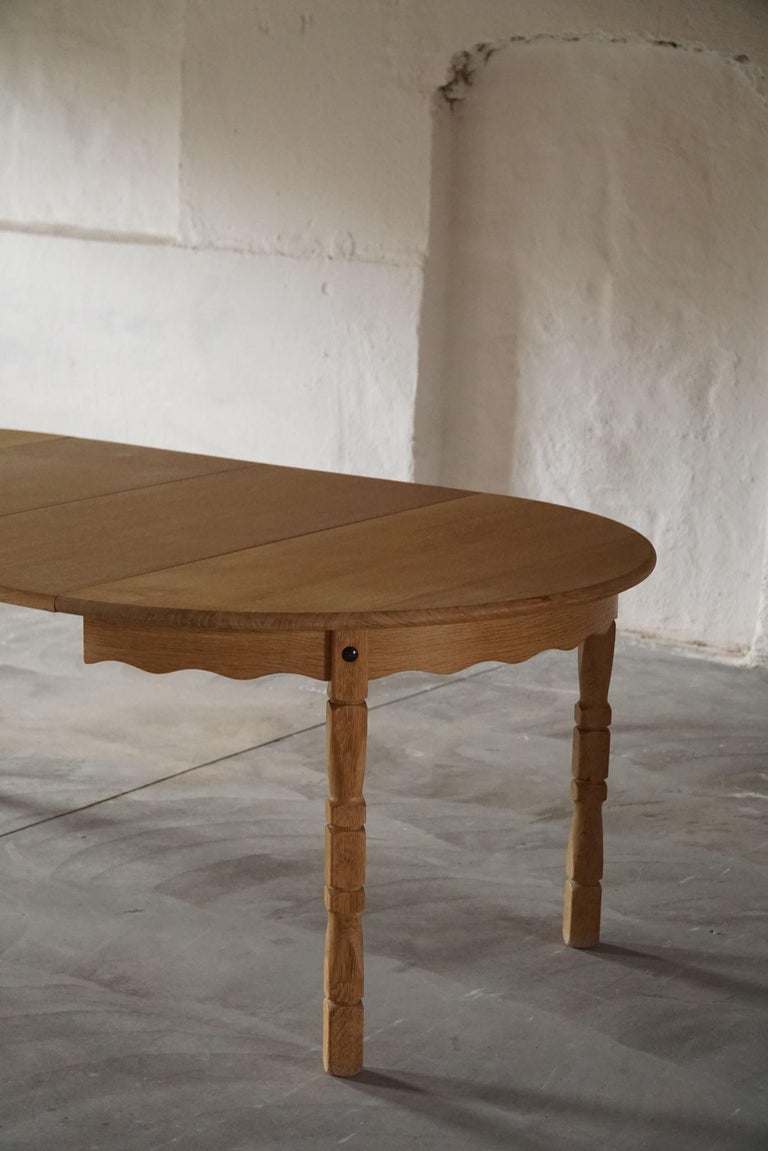 Mid Century Danish Round Dining Table in Solid Oak with Two Extensions ...