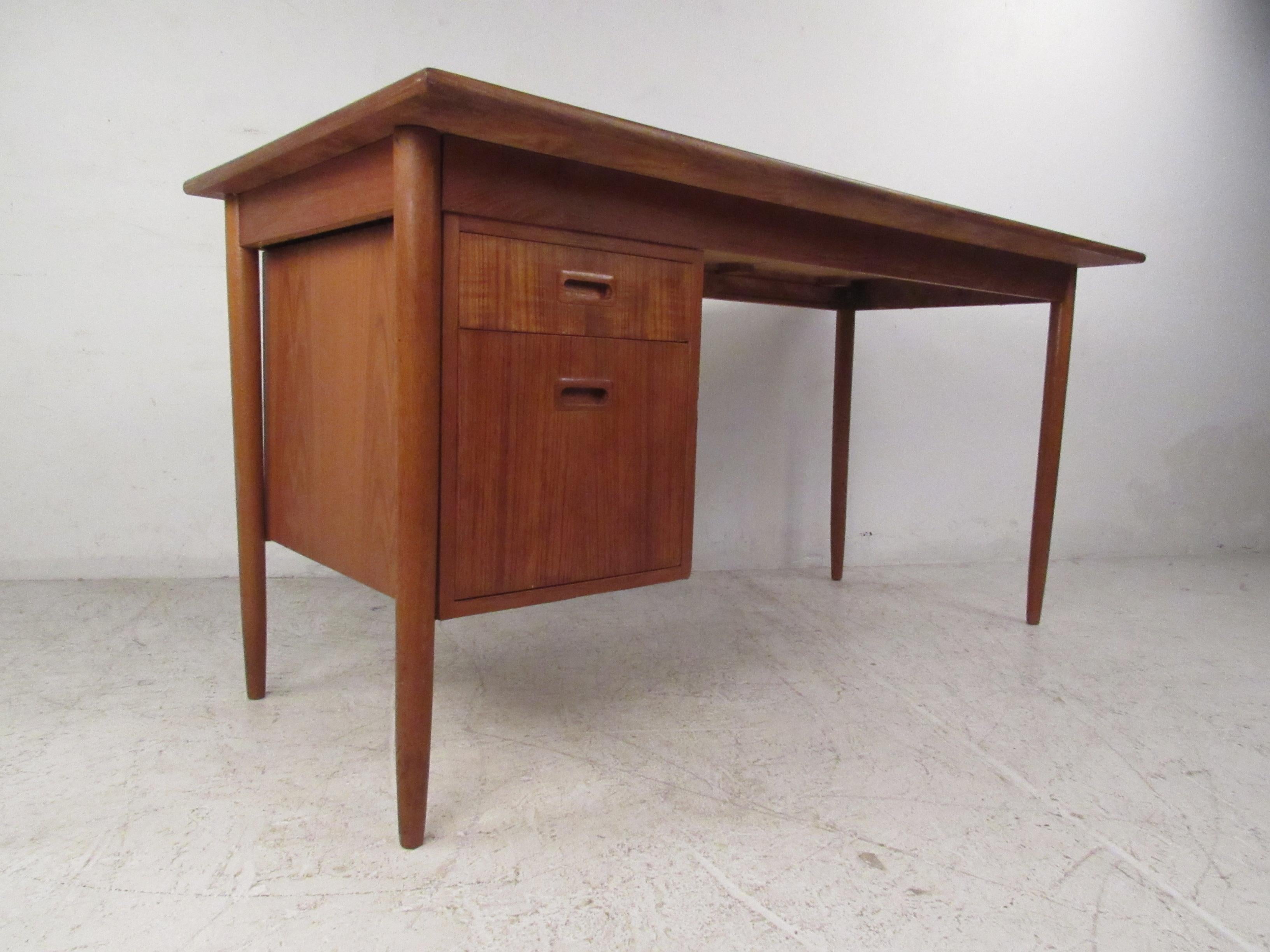 Midcentury Danish Teak Desk For Sale at 1stDibs