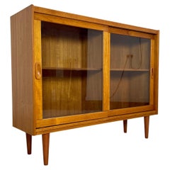 Mid Century Danish Modern Teak Bookcase Display For Sale at 1stDibs