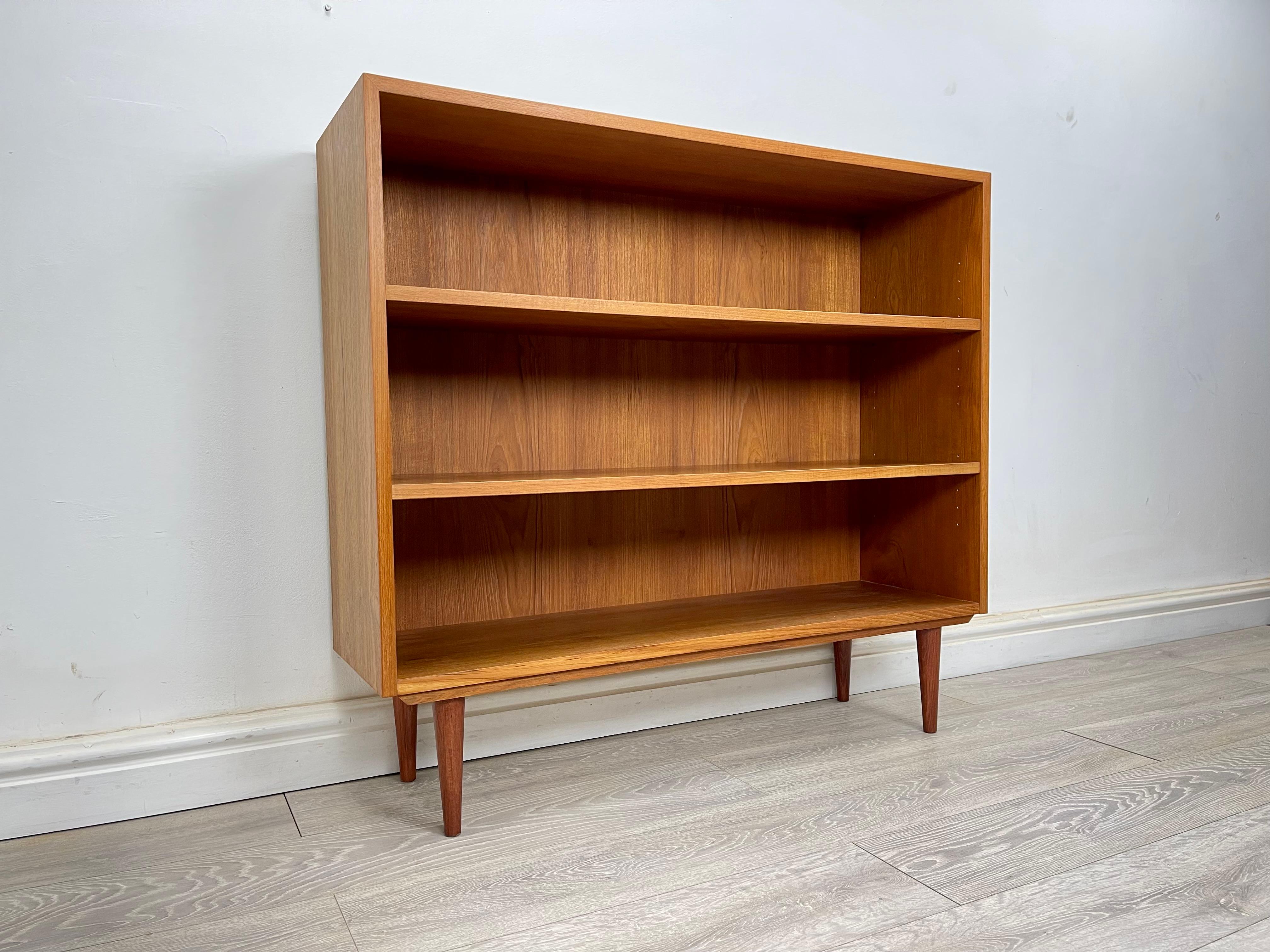 Midcentury Danish Teak Open Bookcase For Sale at 1stDibs