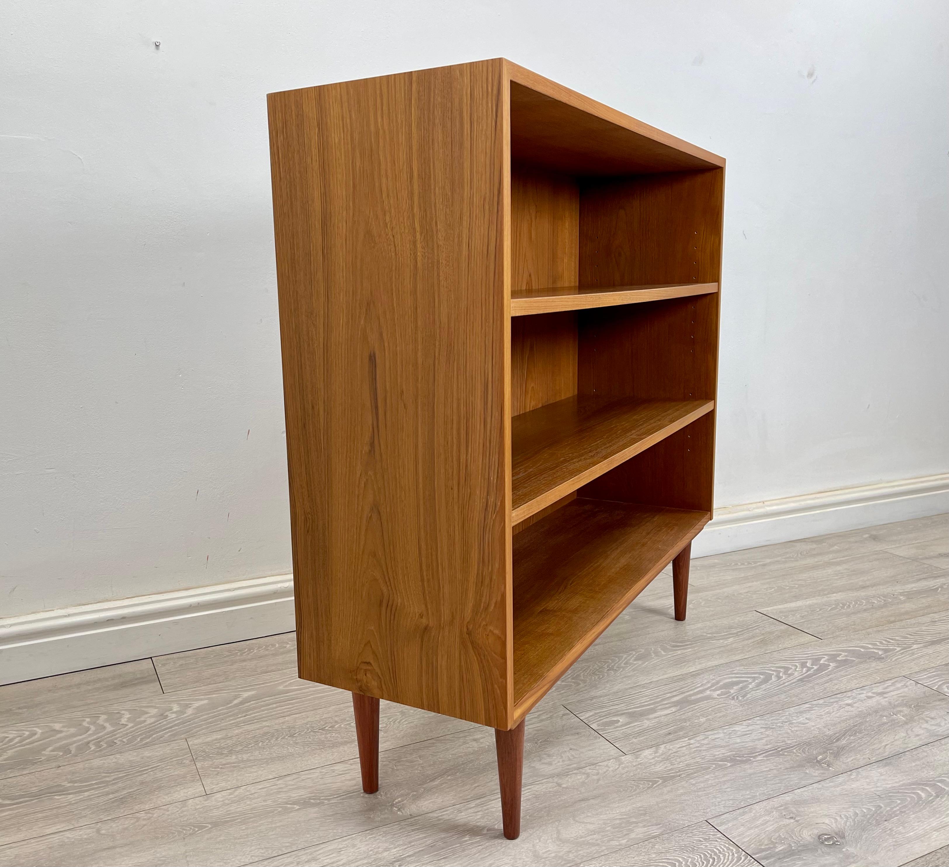 Midcentury Danish Teak Open Bookcase For Sale at 1stDibs