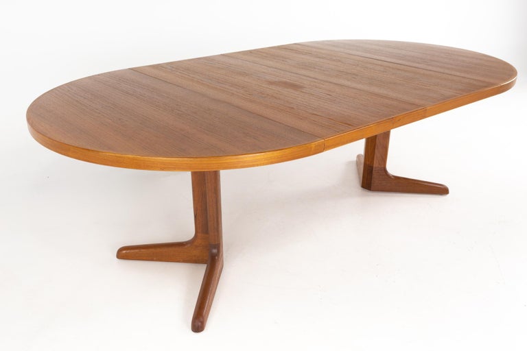 Mid Century Danish Teak Pedestal Base Dining Table with 2 Leaves at 1stDibs