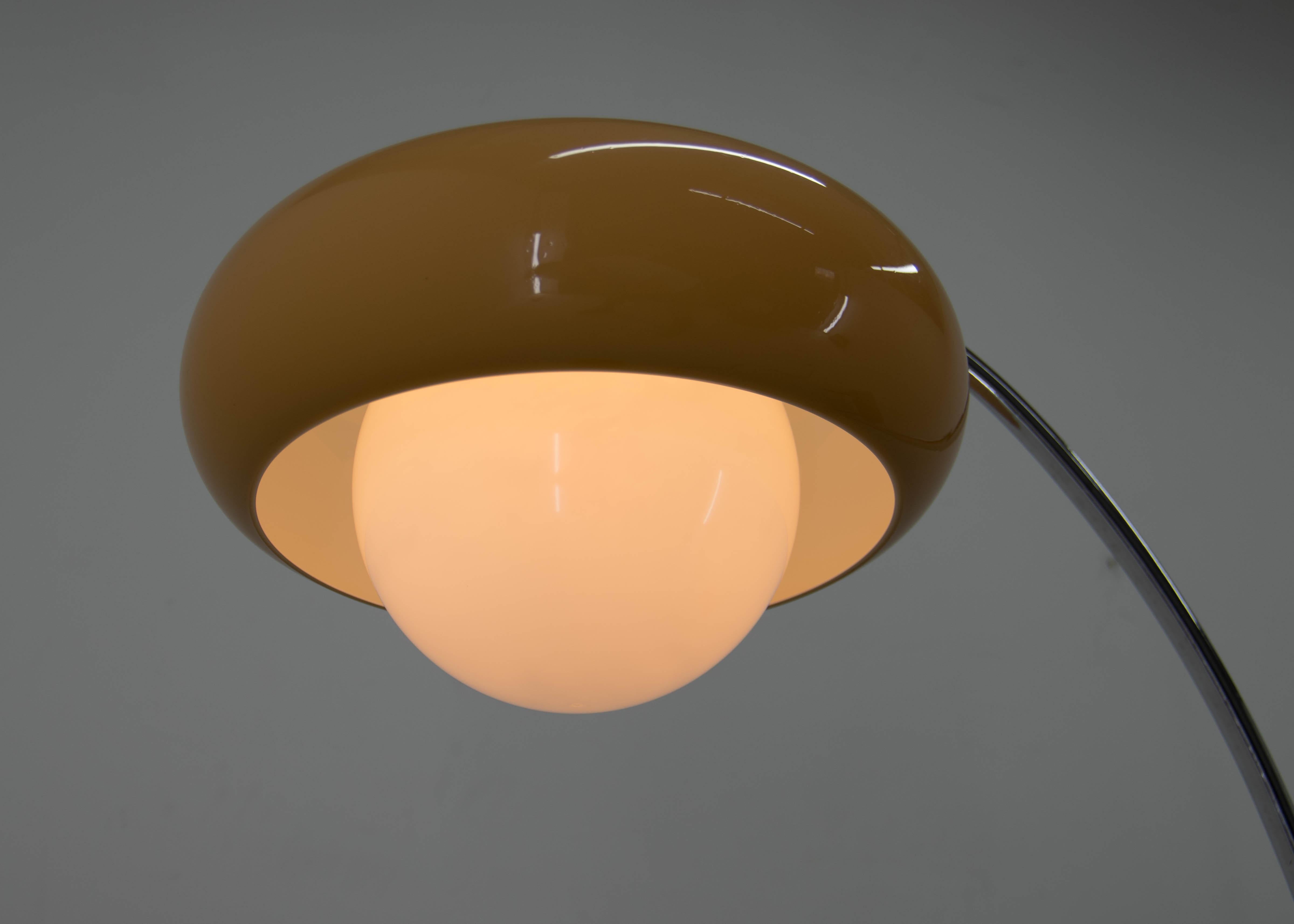 Mid-Century Design Floor Lamp, 1970s For Sale at 1stDibs
