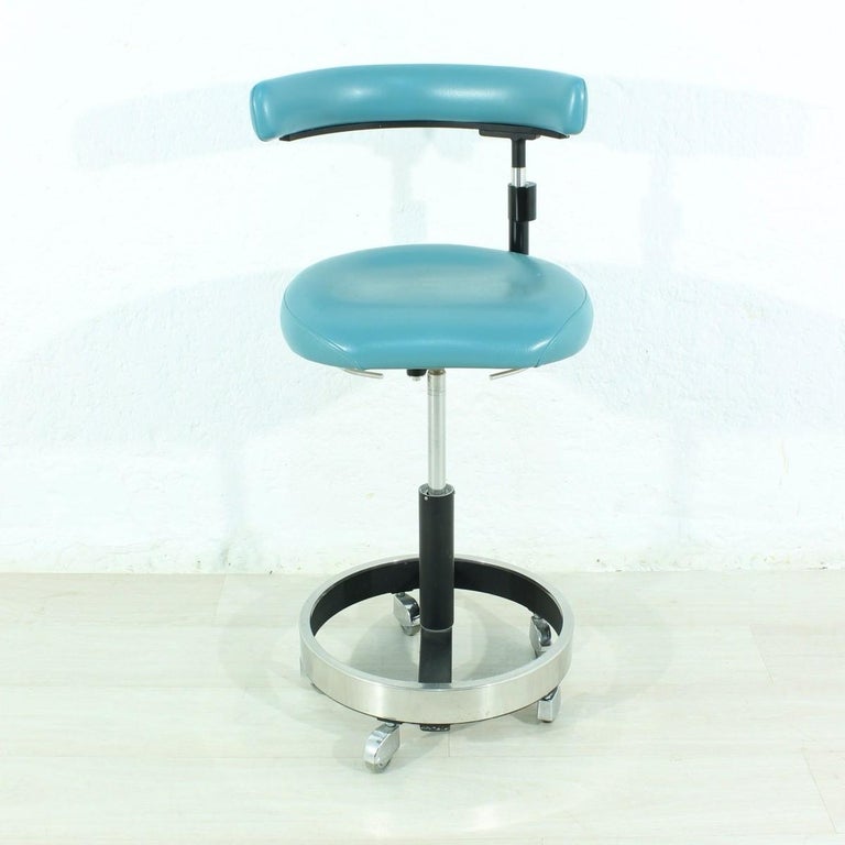 Midcentury Doctor's Chair For Sale at 1stDibs