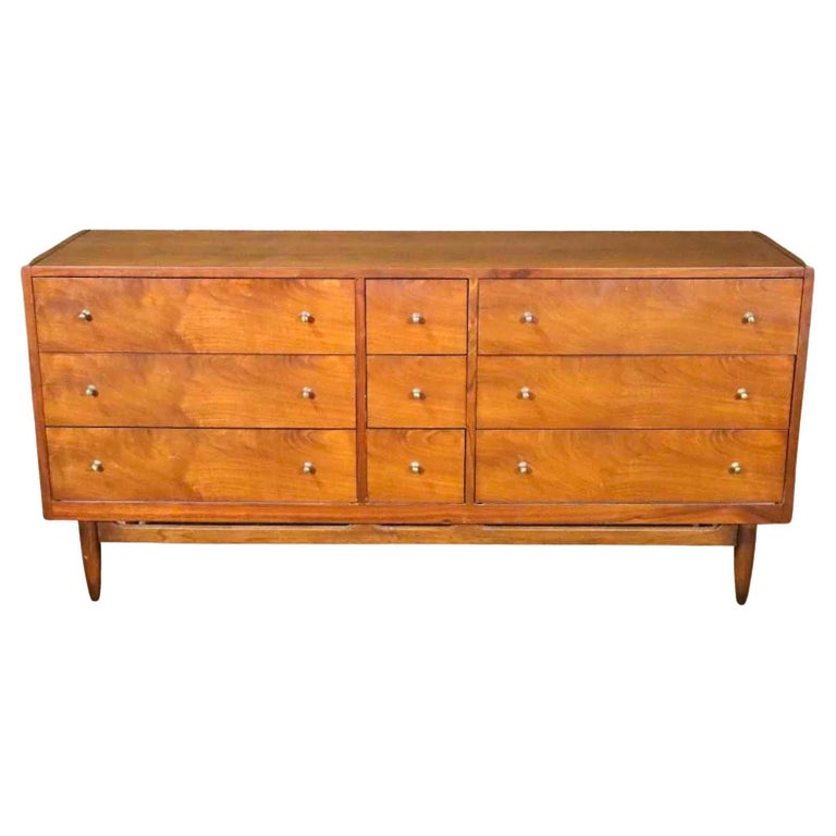 Mid-Century Chest Of Drawers by National Furniture Co For Sale at 1stDibs