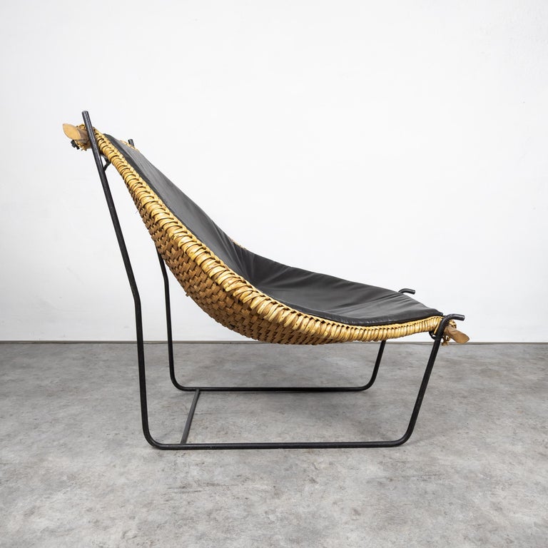 Mid Century "Duyan" lounge chair by John Risley for Ficks Reed For Sale ...