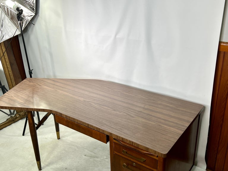 Midcentury Executive Boomerang Desk For Sale at 1stDibs