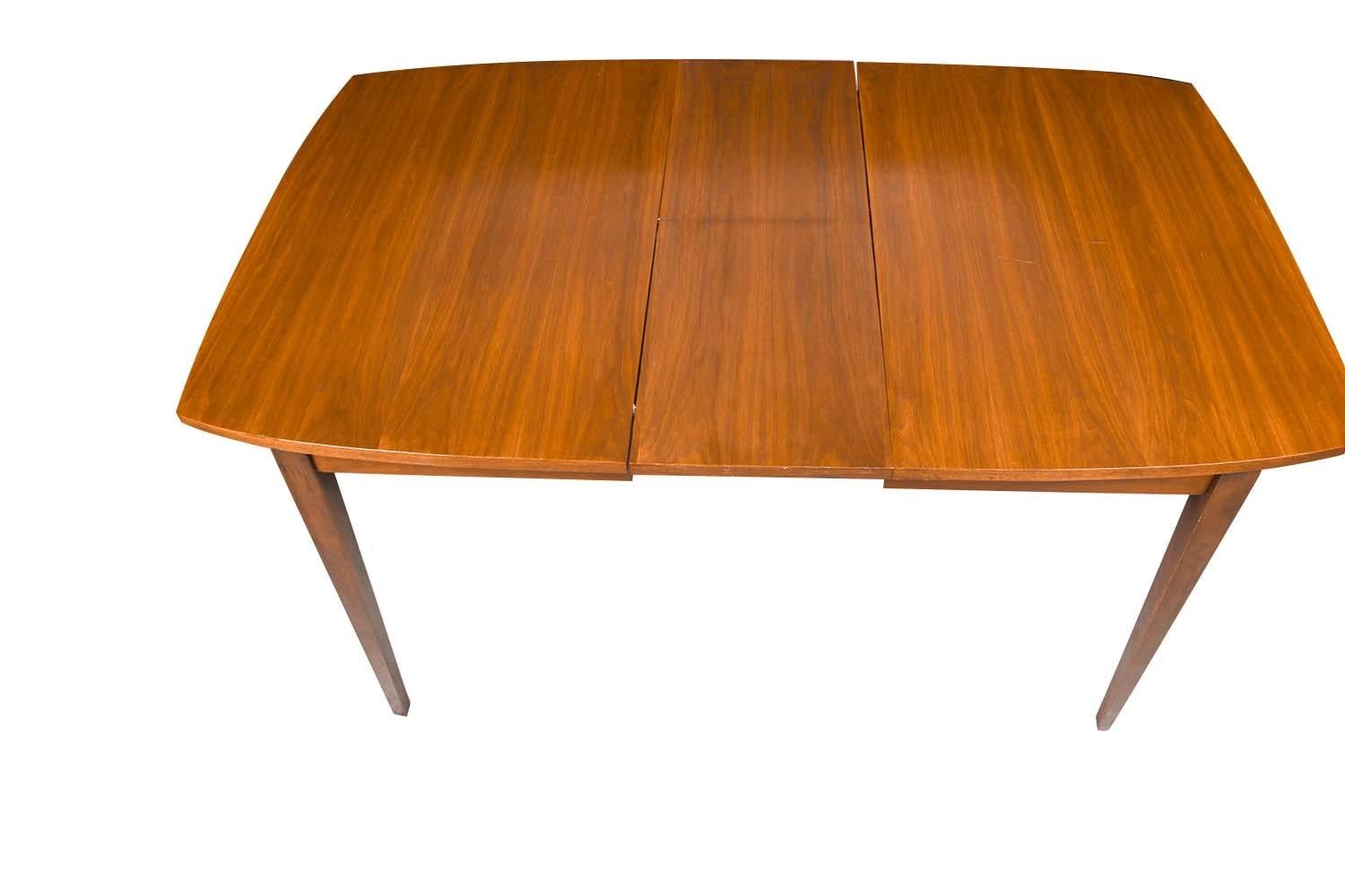 Midcentury Extending Butterfly Leaf Dining Table For Sale at 1stDibs