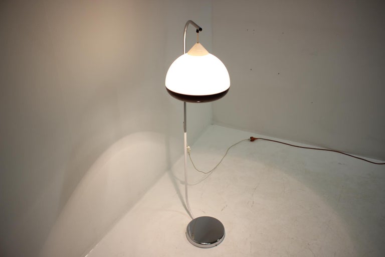 Midcentury Floor Lamp on Style of Harvey Guzzini, 1970s at 1stDibs