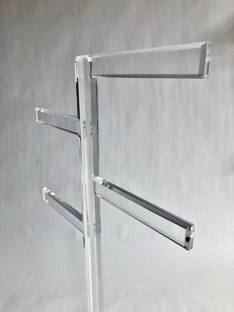 Midcentury Freestanding Lucite Rack at 1stDibs
