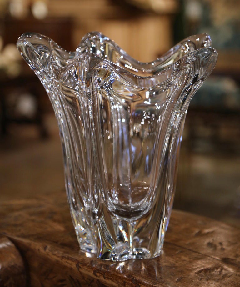 Mid-Century French Blown Clear Crystal Vase For Sale at 1stDibs