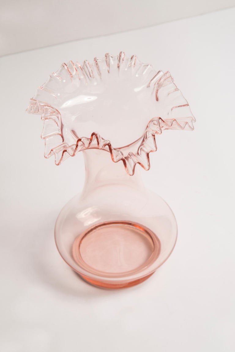 Midcentury Glass Light Pink Vase with a Frill, Europe, 1960s For Sale ...