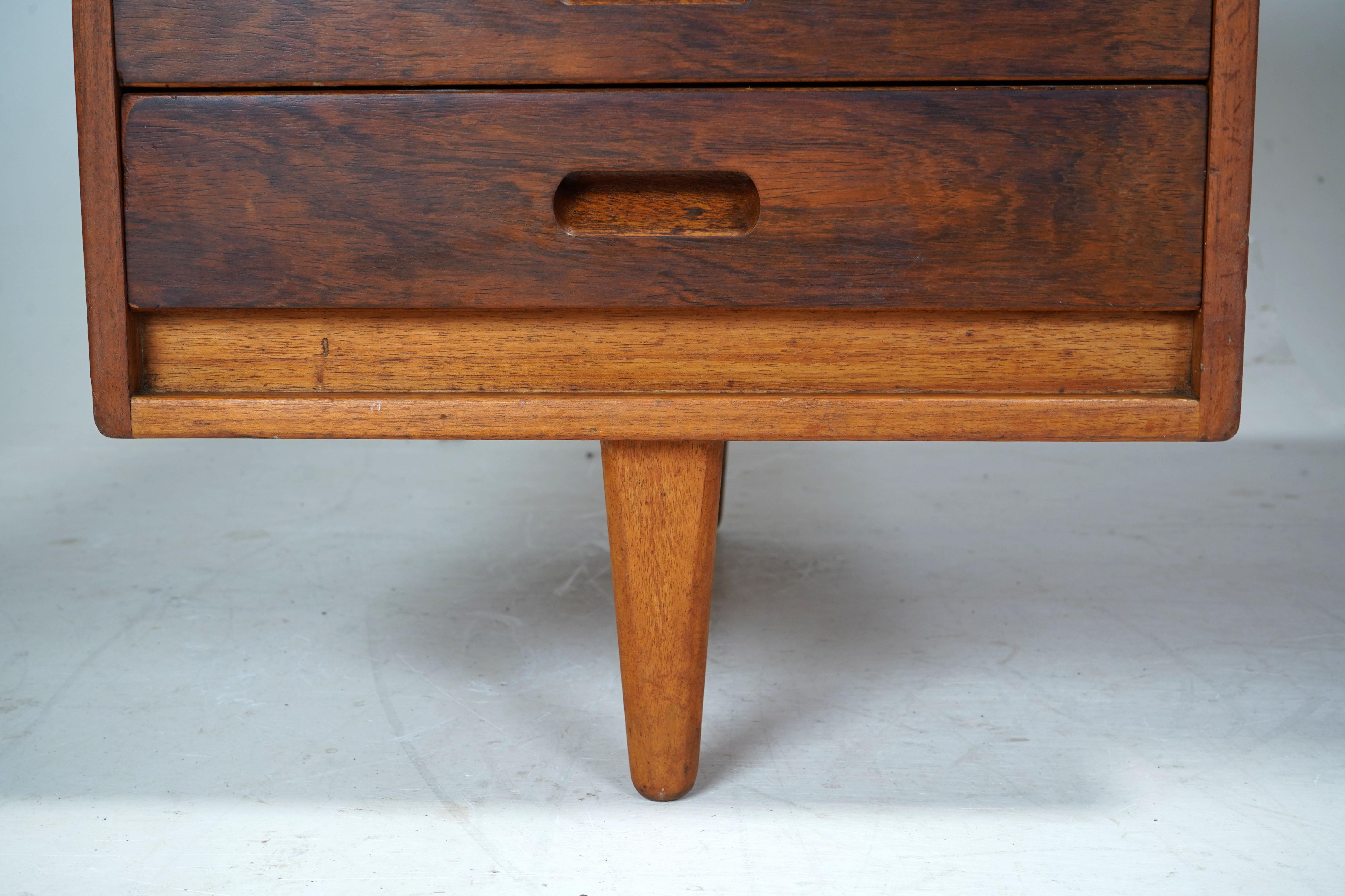 Mid Century Gordon Russell 1960s Desk For Sale at 1stDibs