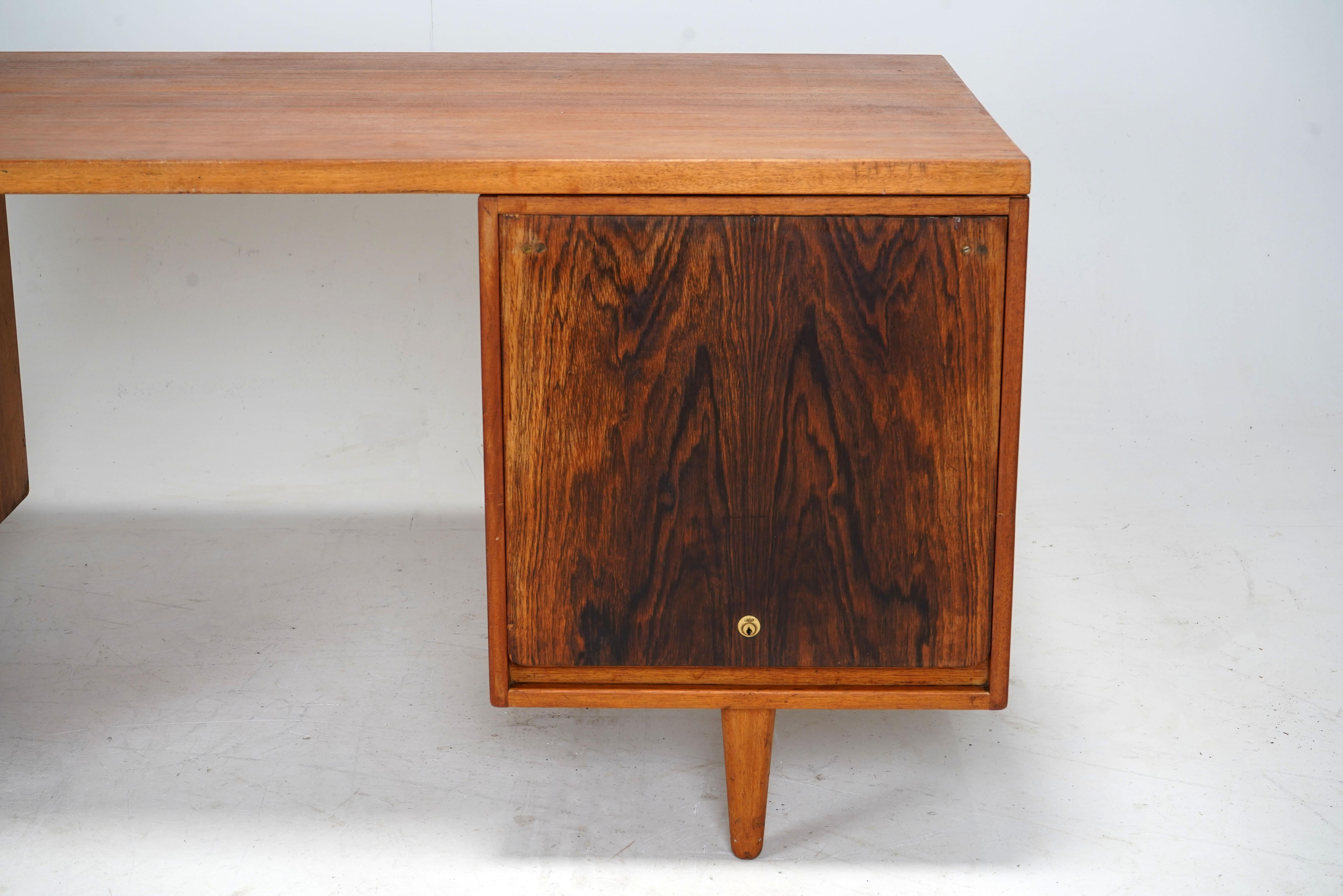 Mid Century Gordon Russell 1960s Desk For Sale at 1stDibs