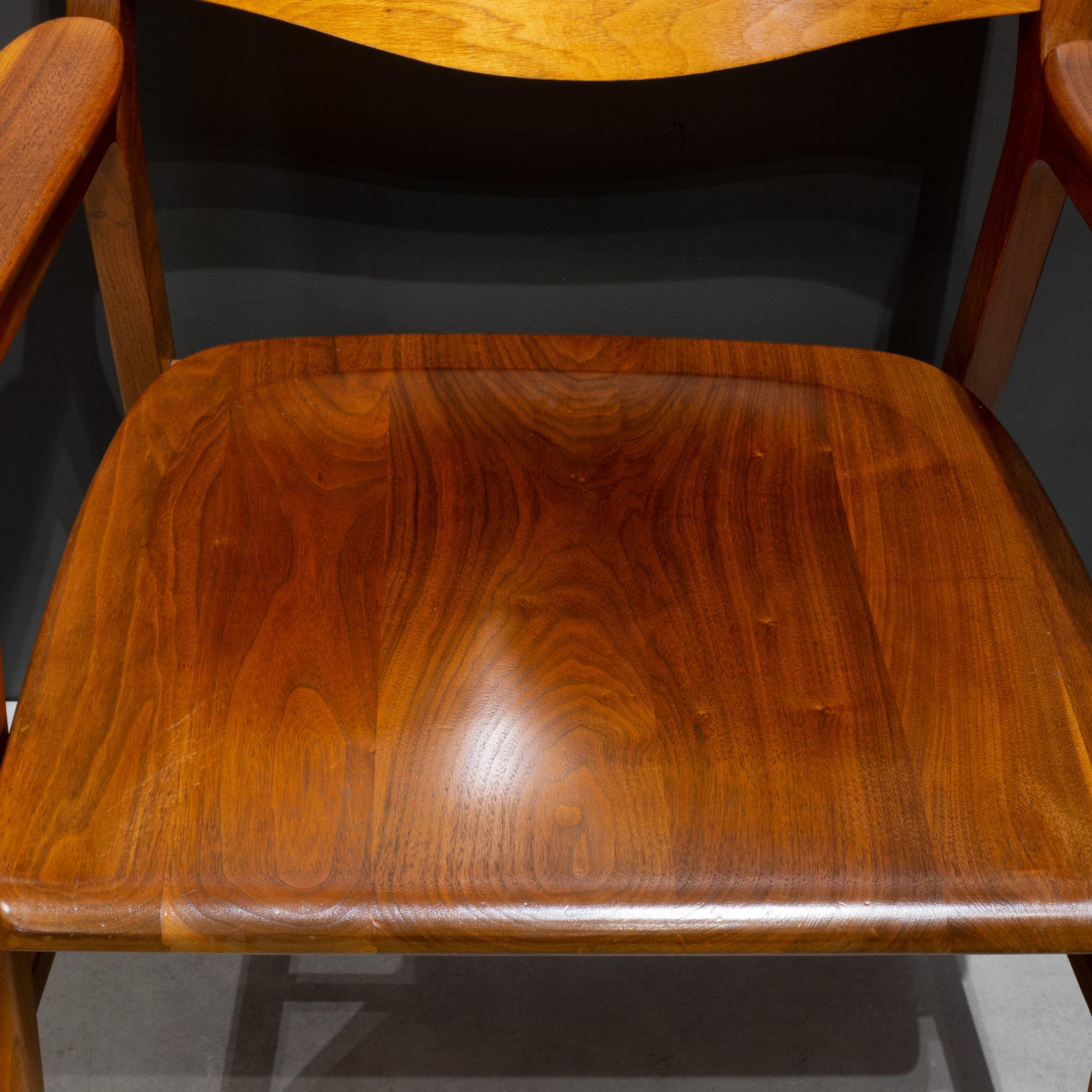 Midcentury Gunlocke Sculpted Oak Chair, circa 1960 For Sale at 1stDibs