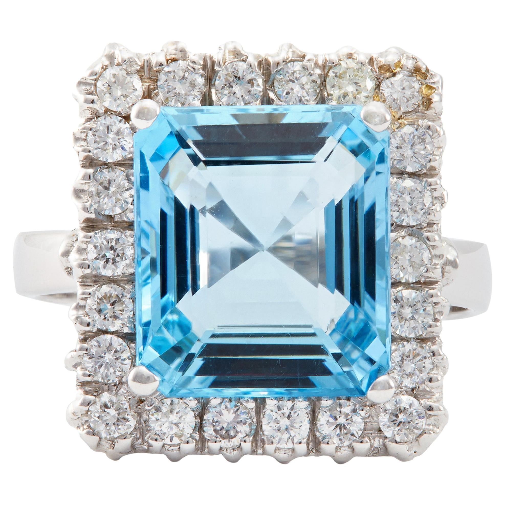 Mid Century Italian Aquamarine and Diamond 18k White Gold Cocktail Ring ...