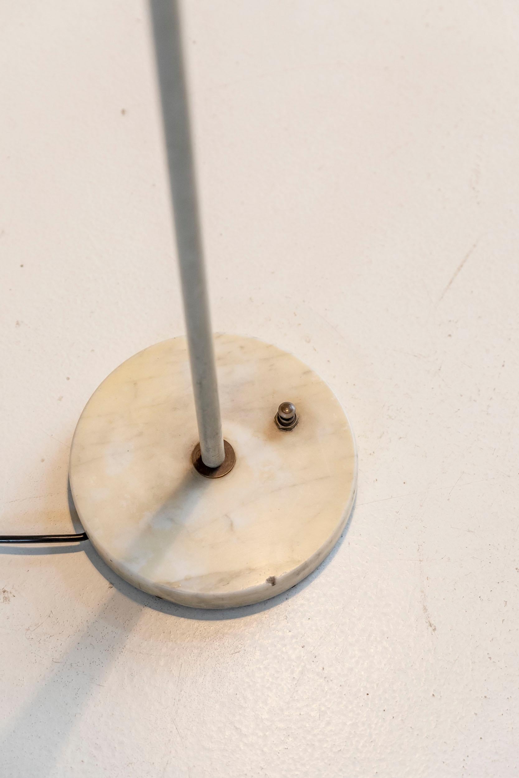 Mid-century Italian Floor lamp attributed to Giuseppe Ostuni For Sale ...