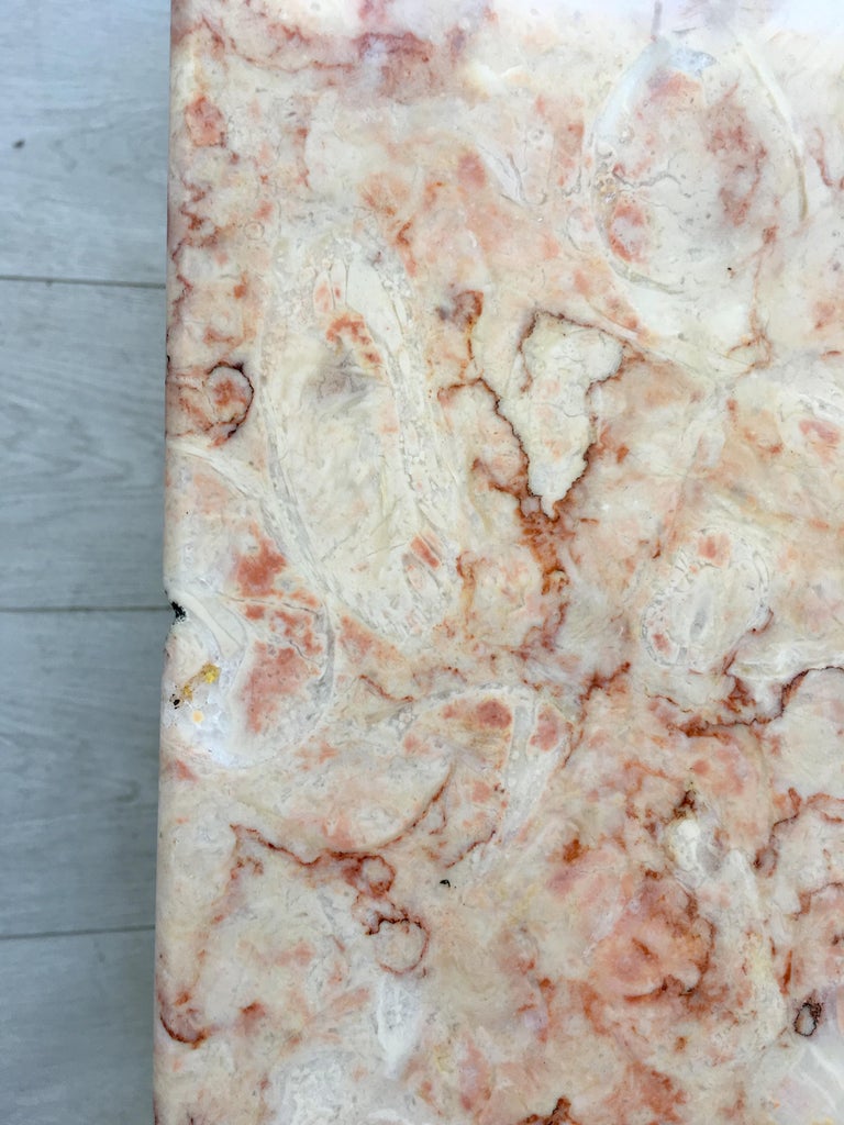 Midcentury Italian Pink Marble Coffee Table For Sale at 1stDibs