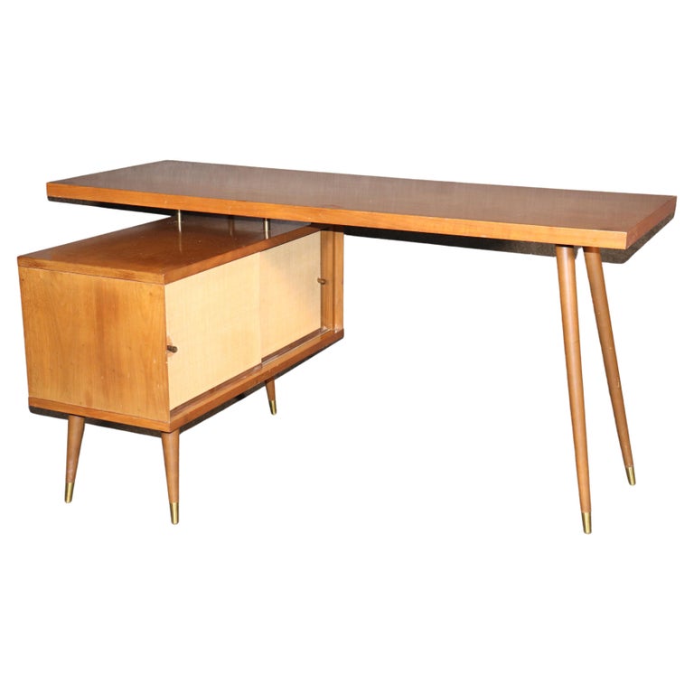 Mid-Century L-Shape Desk For Sale at 1stDibs