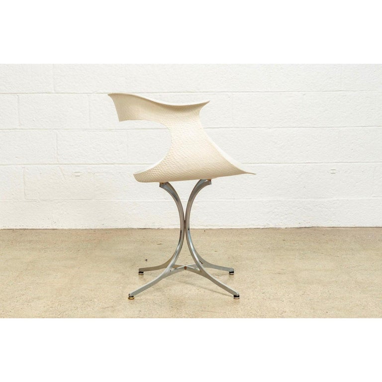 Midcentury 'Lotus' armchair in Fiberglass by Erwine and Estelle Laverne ...