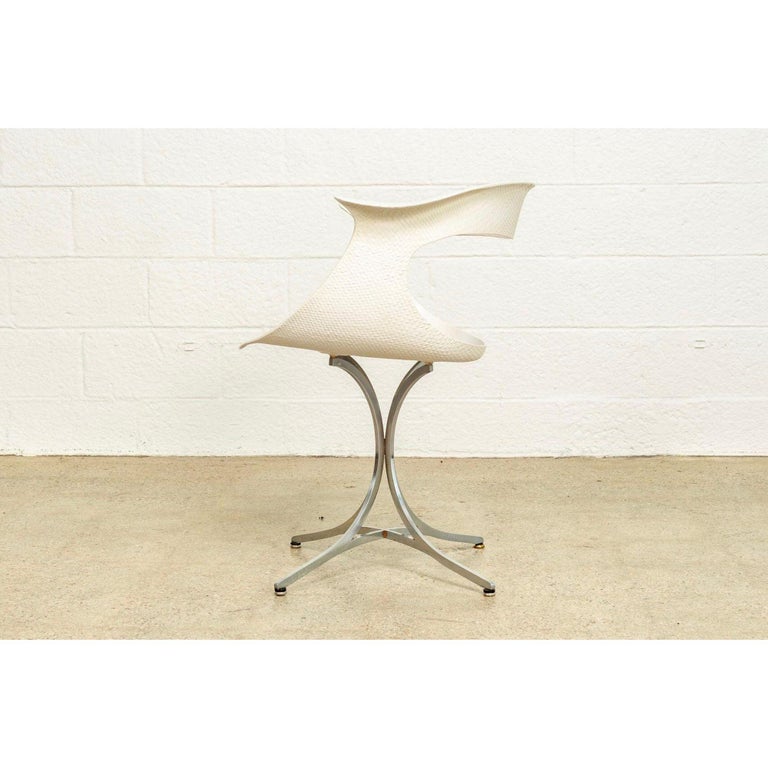 Midcentury 'Lotus' armchair in Fiberglass by Erwine and Estelle Laverne ...