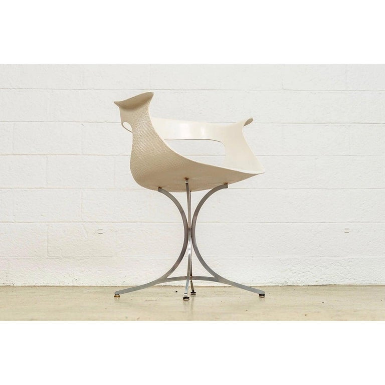 Midcentury 'Lotus' armchair in Fiberglass by Erwine and Estelle Laverne ...