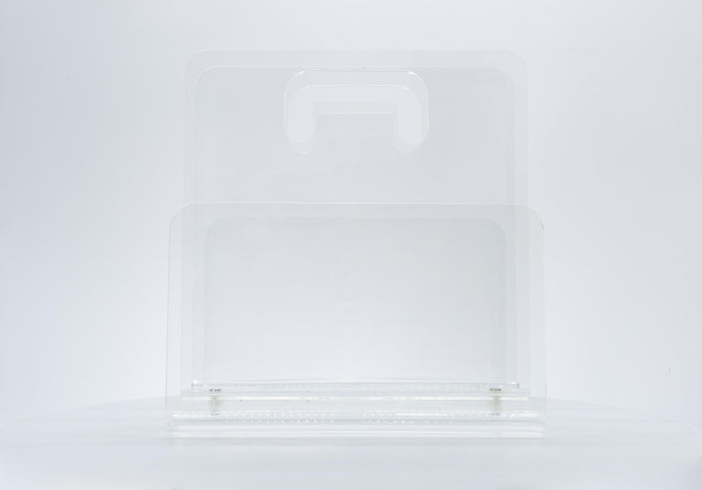 Mid-Century Lucite Magazine Rack For Sale at 1stDibs