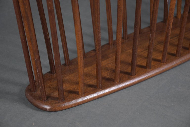 Vintage Mid-Century Magazine Rack For Sale at 1stDibs