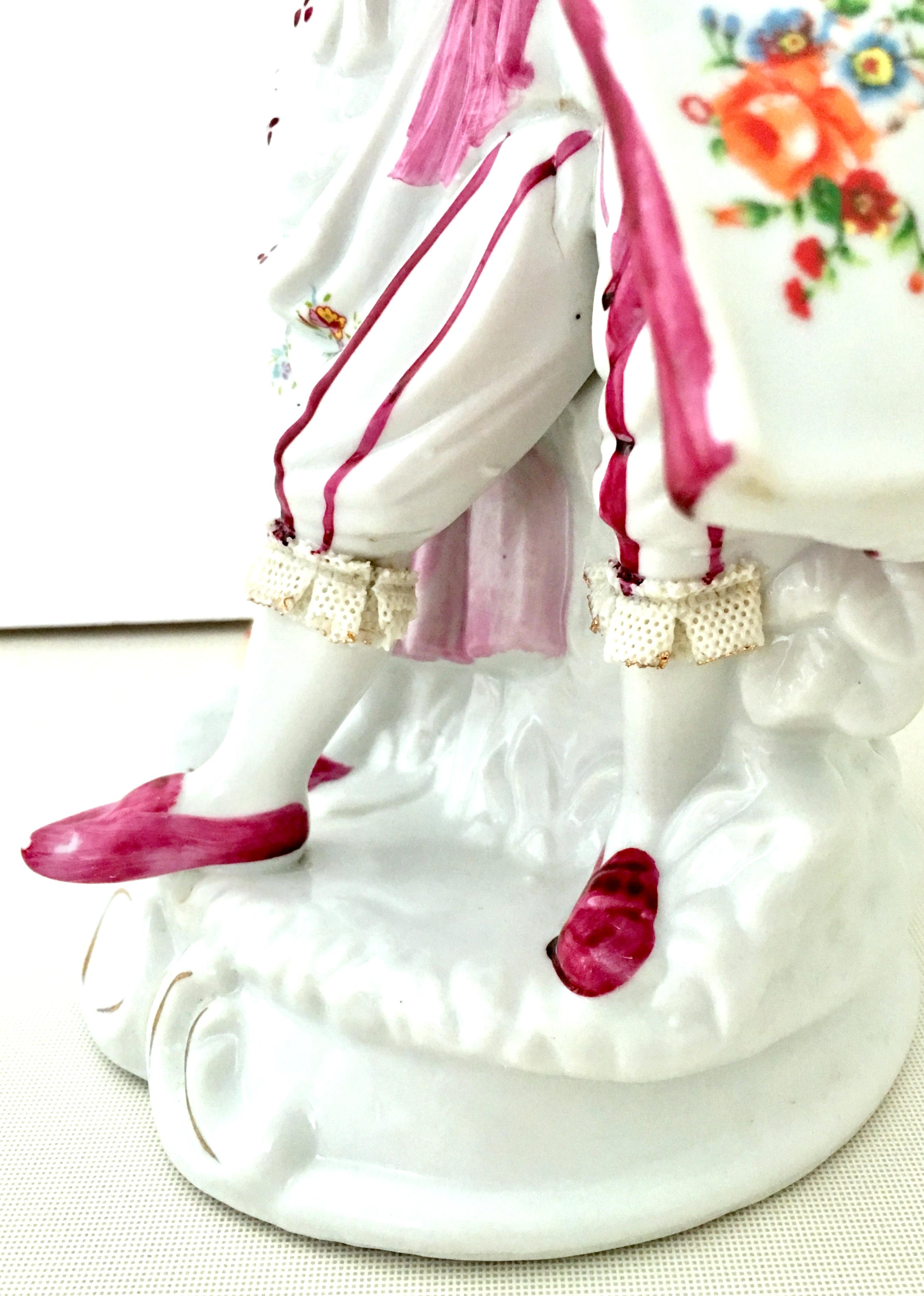 Midcentury Meissen Style Hand Painted Porcelain and 22-Karat Gold Table ...