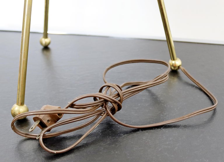Mid Century Modern 3 Legged Metal Table Lamp 1960s For Sale at 1stDibs