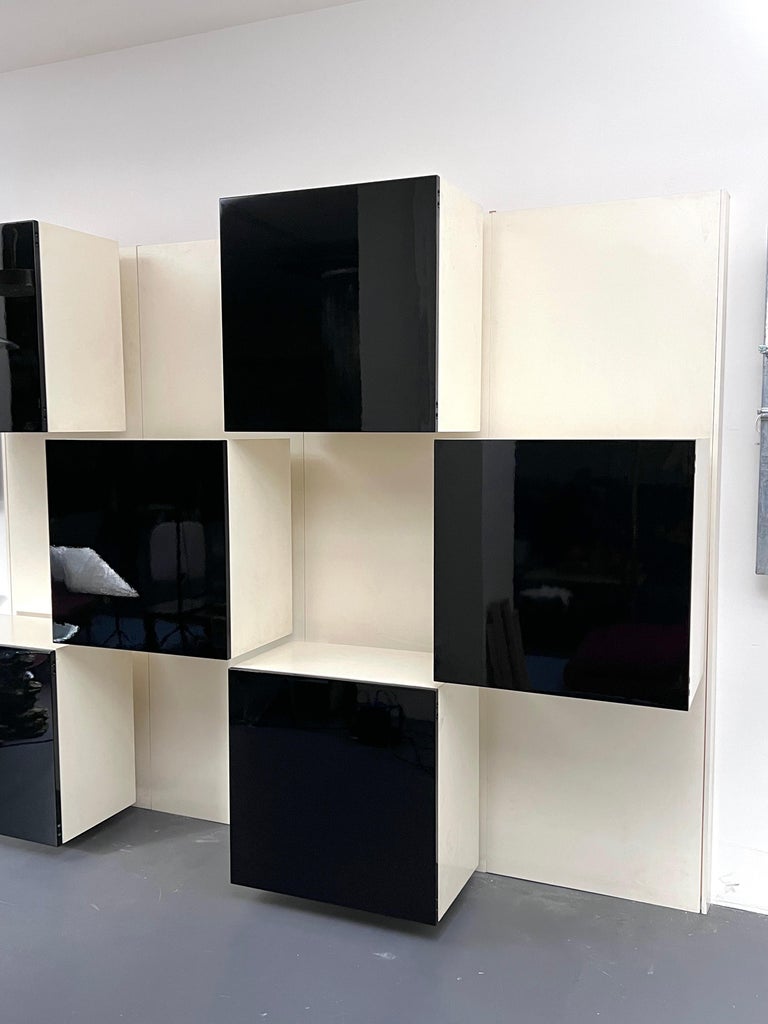 Mid-Century Modern backlight wall modular system by Acerbis. Italy ...