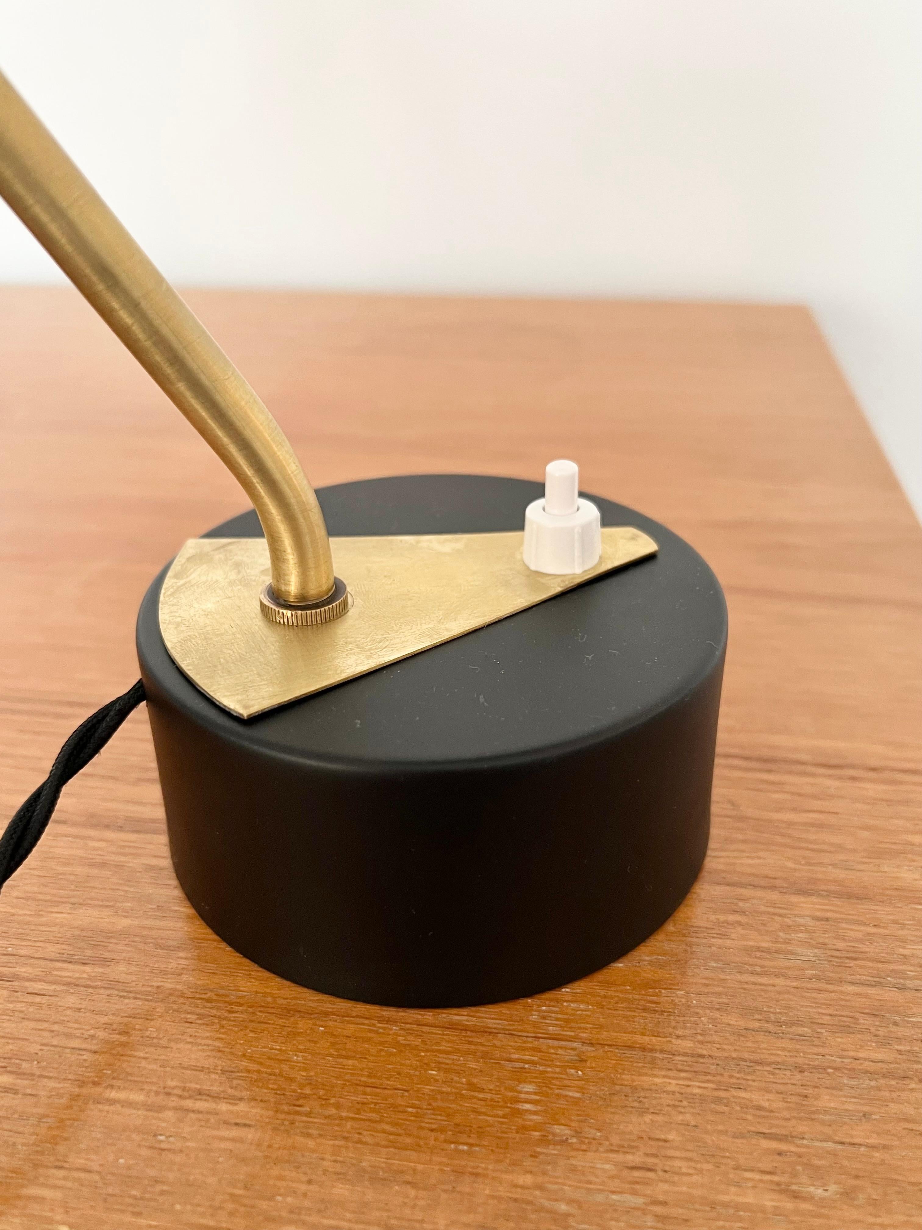 Mid Century Modern Black and Brass Disderot Desk Lamp For Sale at 1stDibs
