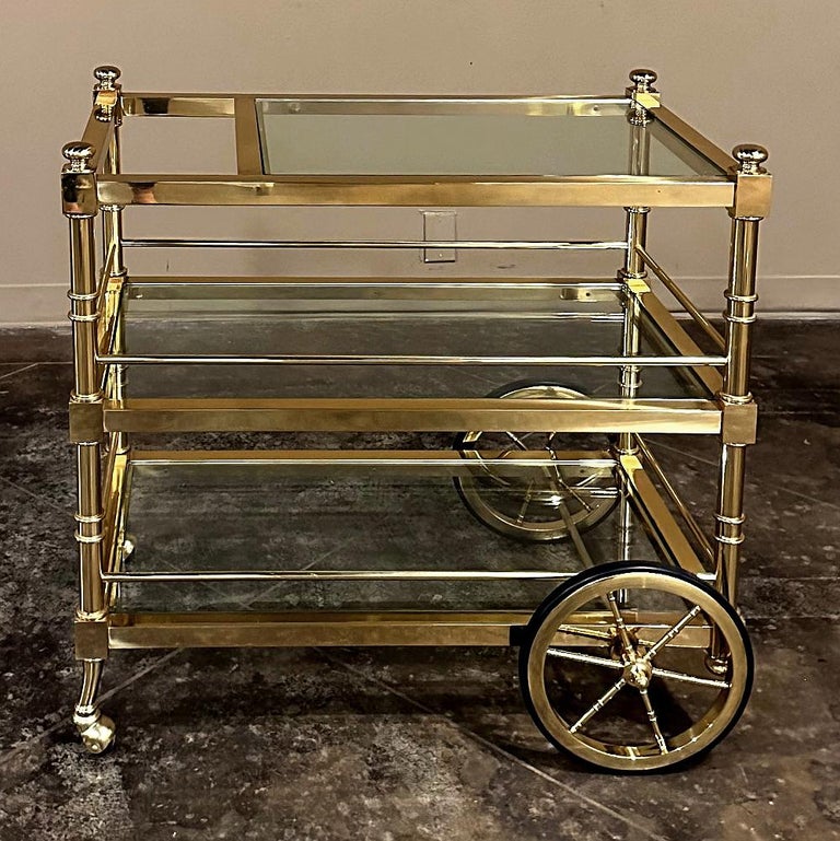 Mid-Century Modern Brass and Glass Bar Cart For Sale at 1stDibs