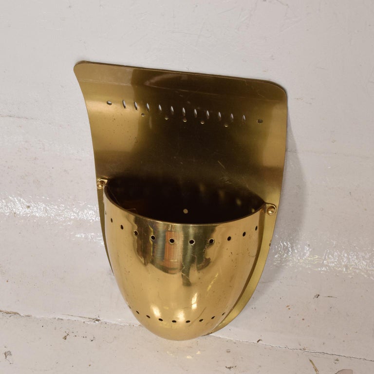 Mid-Century Modern Brass Shield Sconce after Gio Ponti For Sale at 1stDibs