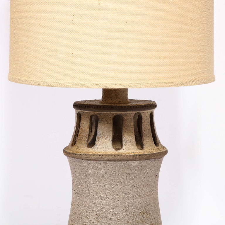 Mid-Century Modern Ceramic Table Lamp w/ Arcade Detailing and Raw Fiber ...