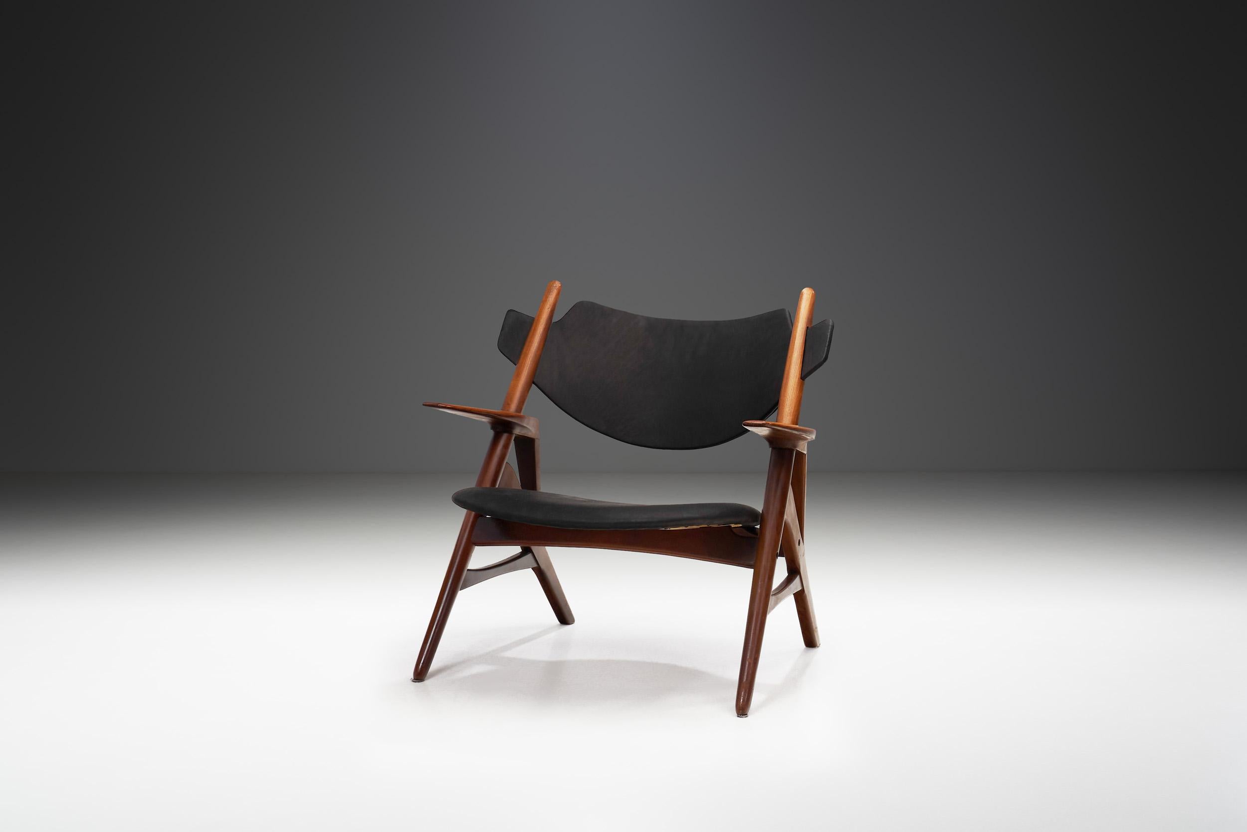 Mid-Century Modern Chair in the Manner of Hans J. Wegner, Denmark ca ...