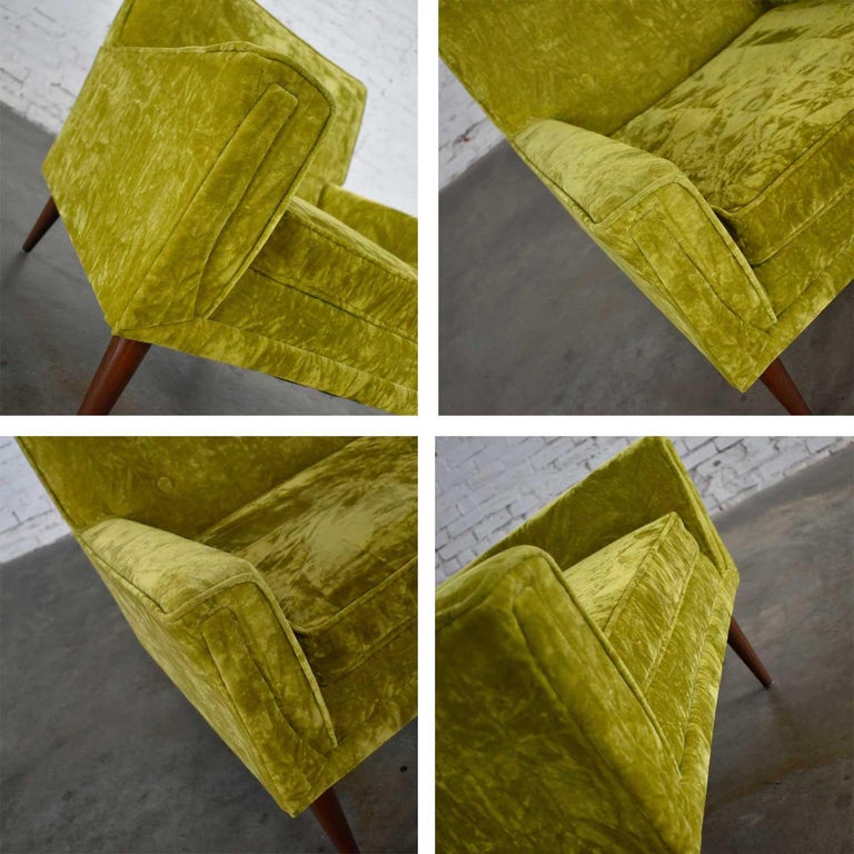 Mid-Century Modern Chartreuse Crushed Velvet Lounge Club Chair Style ...