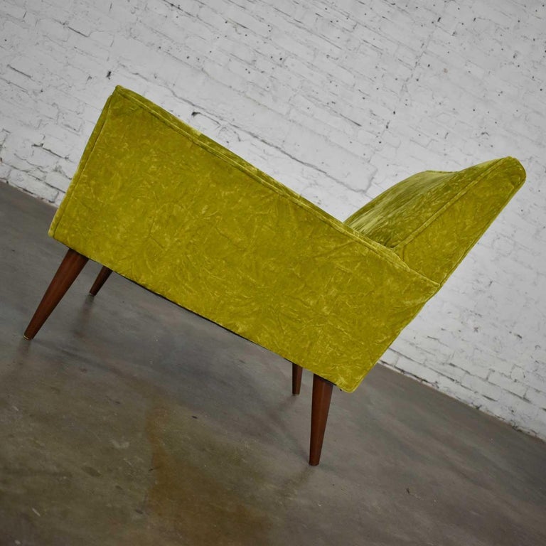 Mid-Century Modern Chartreuse Crushed Velvet Lounge Club Chair Style ...