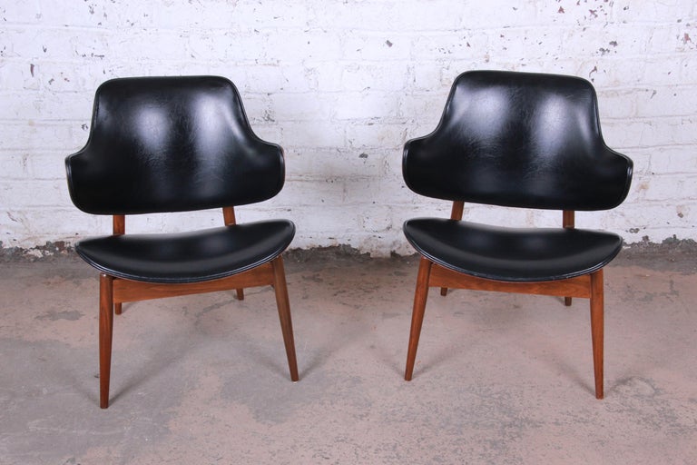 Mid-Century Modern Clam Shell Chairs by Seymour J. Wiener for Kodawood ...