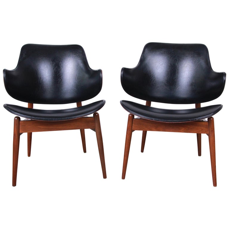 Mid-Century Modern Clam Shell Chairs by Seymour J. Wiener for Kodawood ...