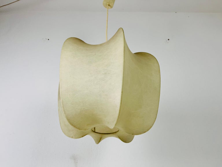 Mid-Century Modern Cocoon Pendant Light, 1960s, Italy at 1stDibs