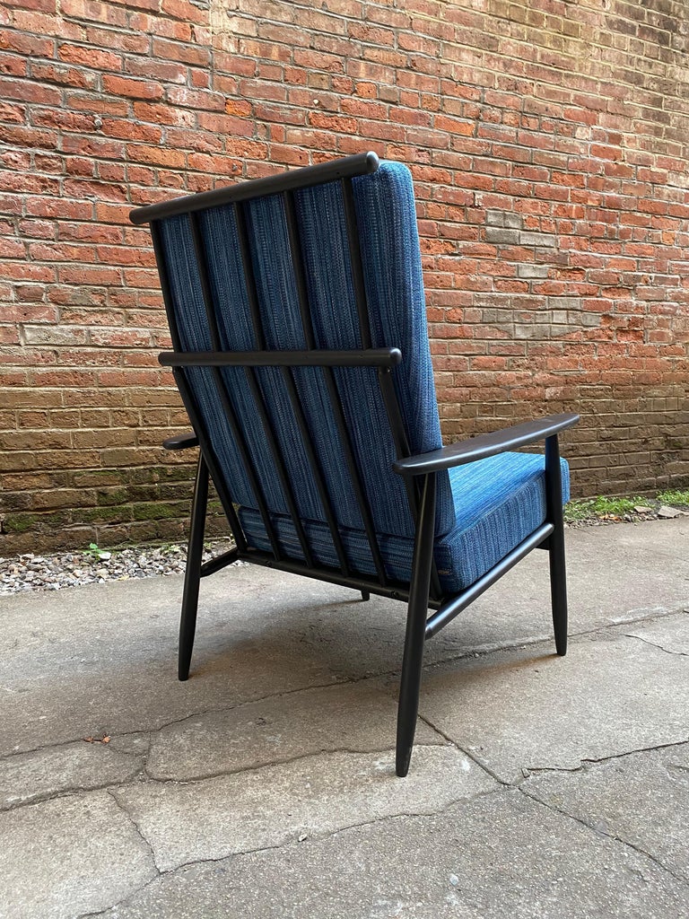 Mid-Century Modern Comb Back Spindle Lounge Chair For Sale at 1stDibs ...