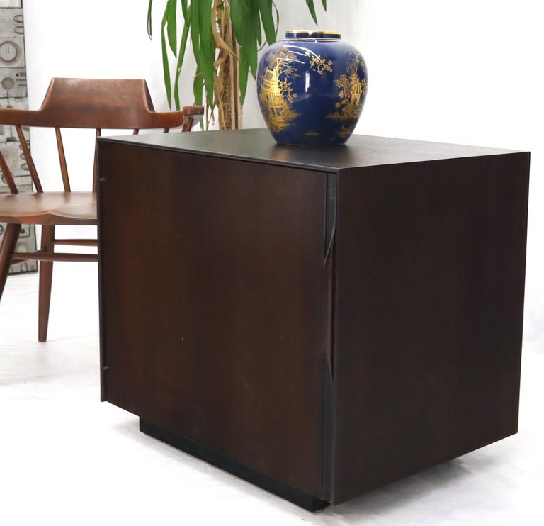 Mid-Century Modern Cube Shape Compact Liquor Cabinet End Table Espresso ...