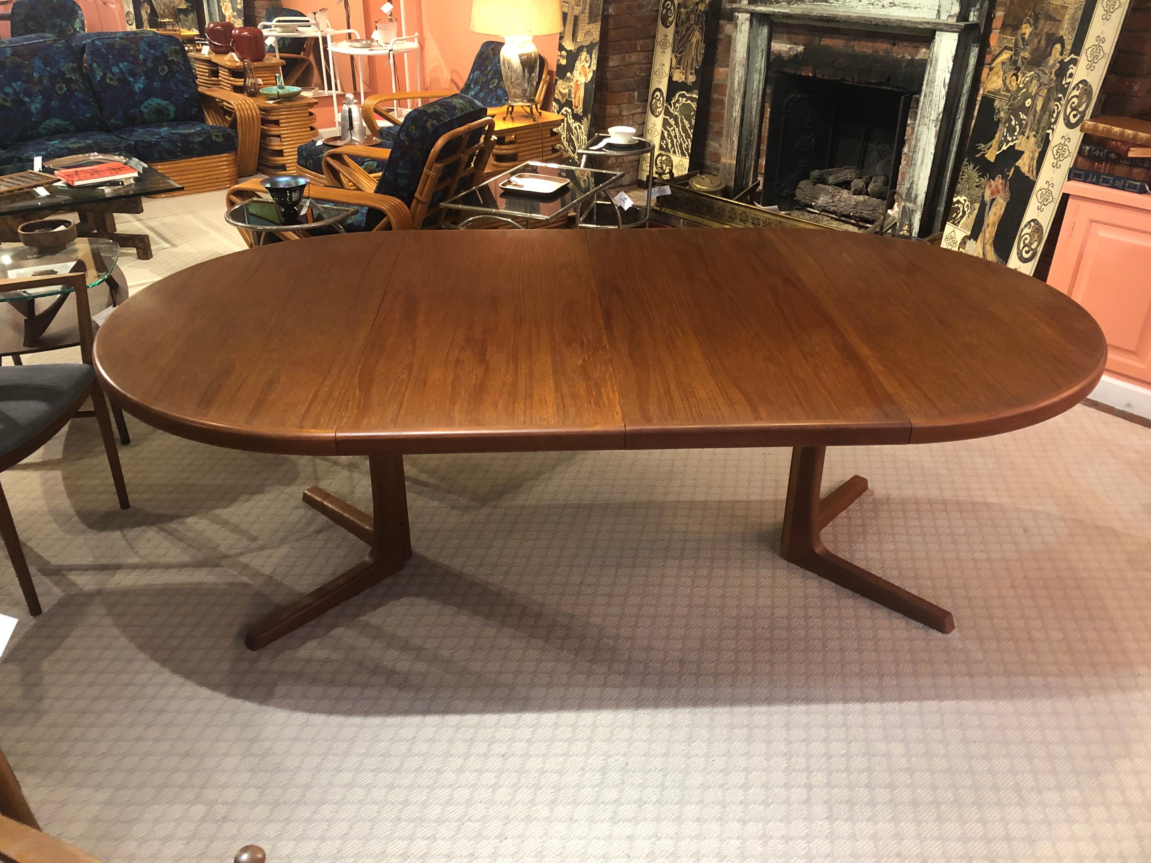 Mid-Century Modern Danish Dining Table at 1stDibs
