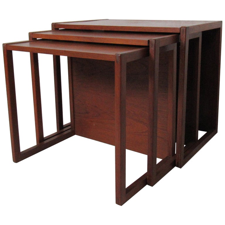 Mid-Century Modern Danish Nesting Tables For Sale at 1stDibs
