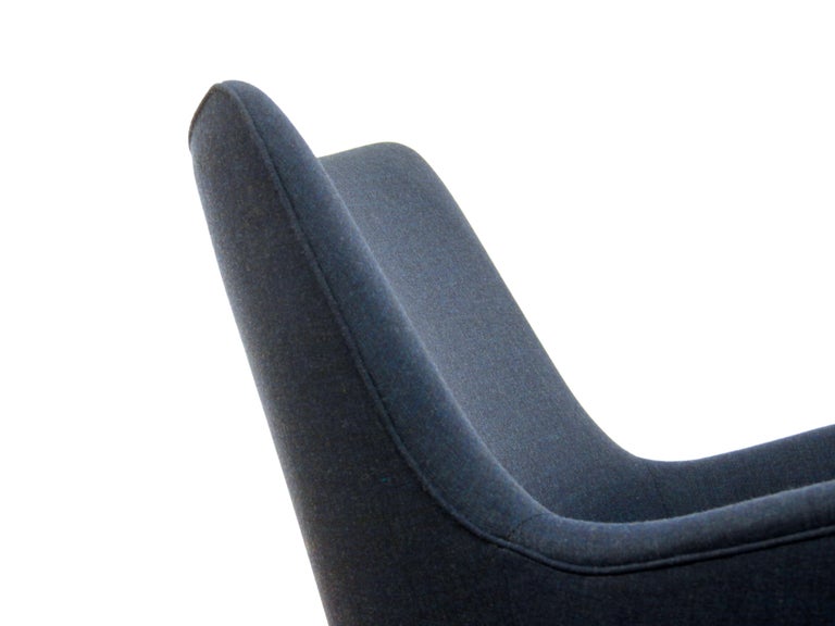 Mid-Century Modern Danish Sofa Model CH 71 by Hans Wegner For Sale at ...